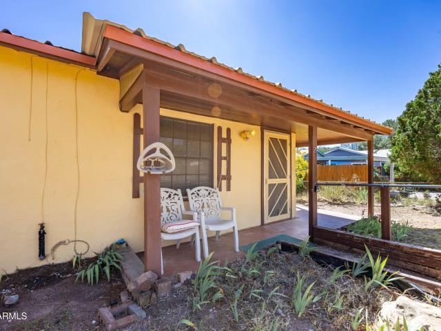 29 Hillside Avenue