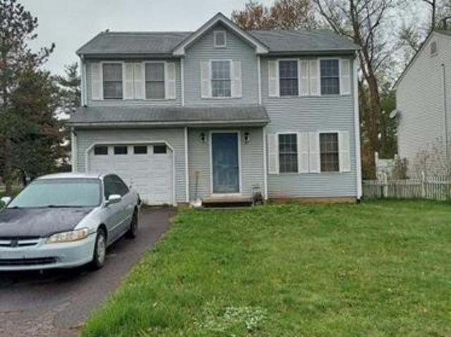 29 Hopkins Dr, Newington, CT 06111