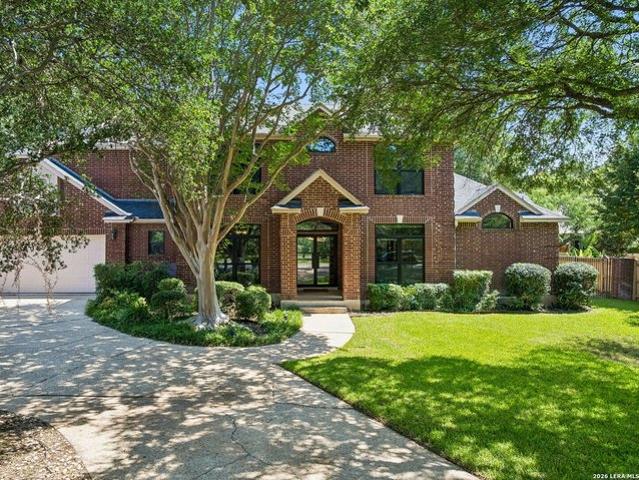 29 Inwood Ridge Dr, San Antonio, TX 78248