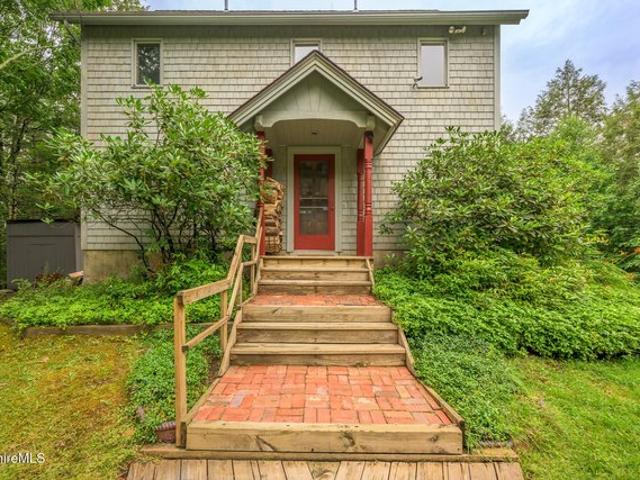 29 Jay Ln, Alford, MA 01230