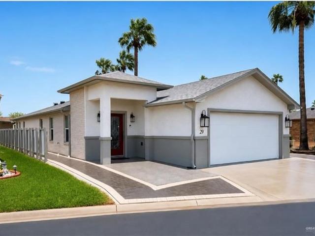 29 Laguna Ln, Brownsville, TX 78526