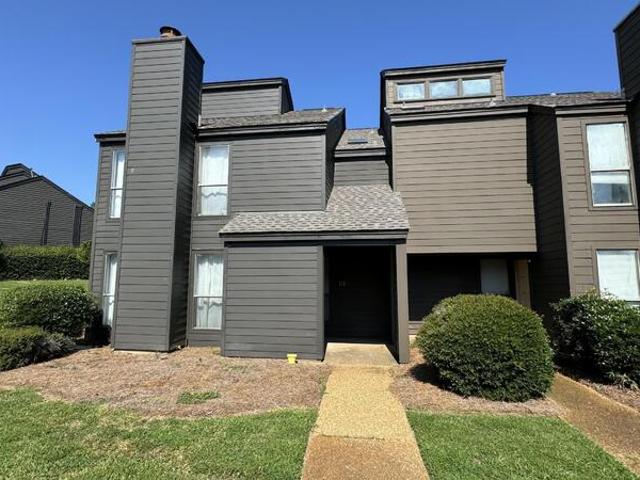 29 Lake Barnett Drive, Brandon, MS 39047