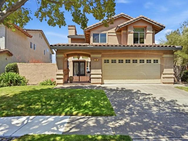 29 Lighthouse Ct, Napa, CA 94559