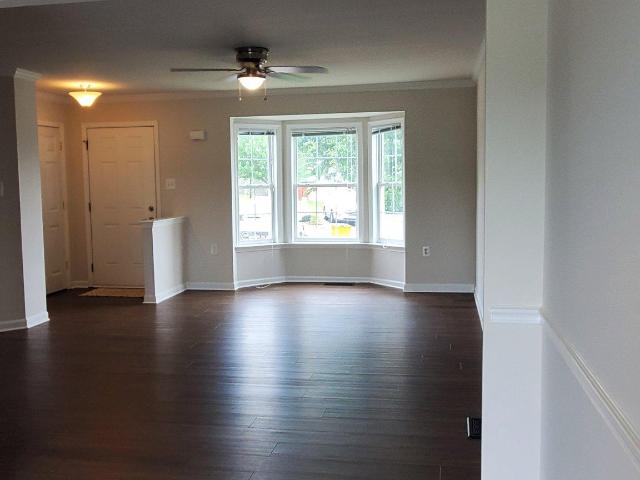 29 Litchfield Lane E