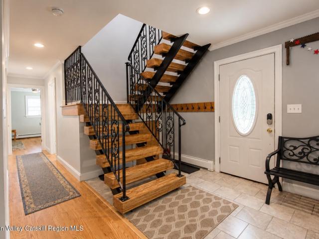 29 Maple Avenue
