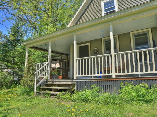 29 Maple Street