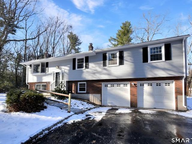 29 Minister Brook Dr, Simsbury, CT 06070