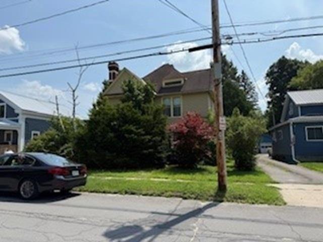 29 Milwaukee St, Malone, NY 12953