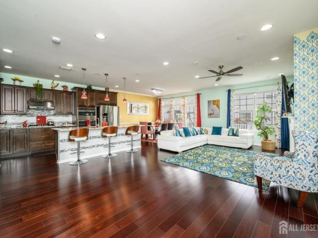 29 Morris Lane