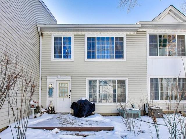 29 N Macgillis Dr Unit 23 3, Round Lake, IL 60073