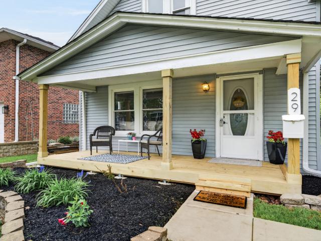 29 N Ahrens Avenue