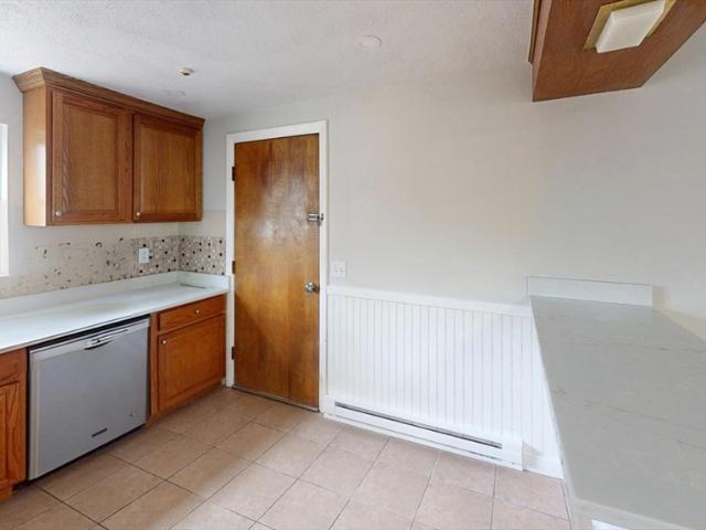 29 Oconnell Ave, Unit 1, Quincy, MA 02169 | MLS #73492 | Compass
