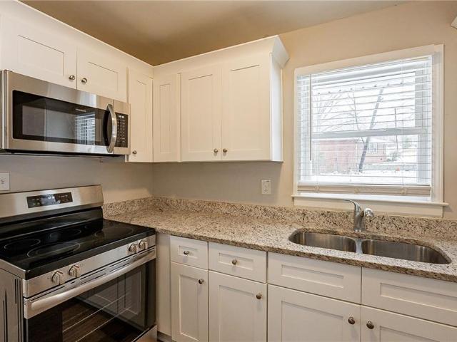29 Oak Drive SW