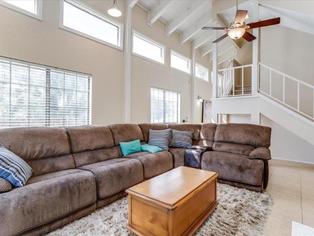 29 Oakbrook Drive