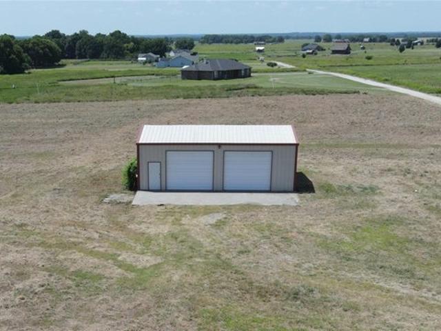 29 Olive Branch Dr, Springer, OK 73458
