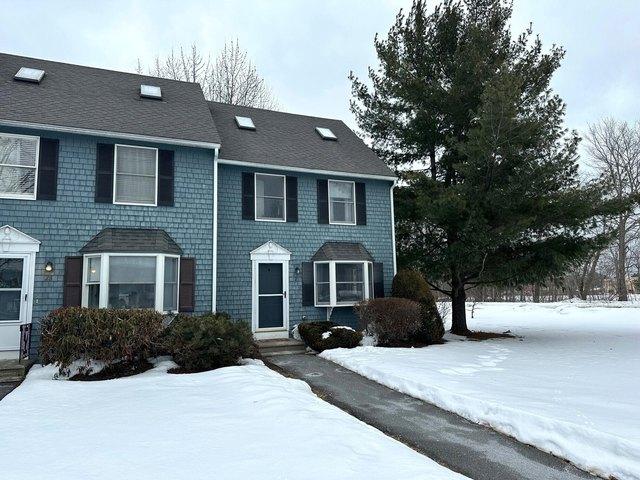 29 Orchard Hills Pkwy Unit 29, Bangor, ME 04401