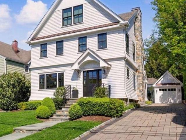 29 Orchard Pl, Greenwich, CT 06830