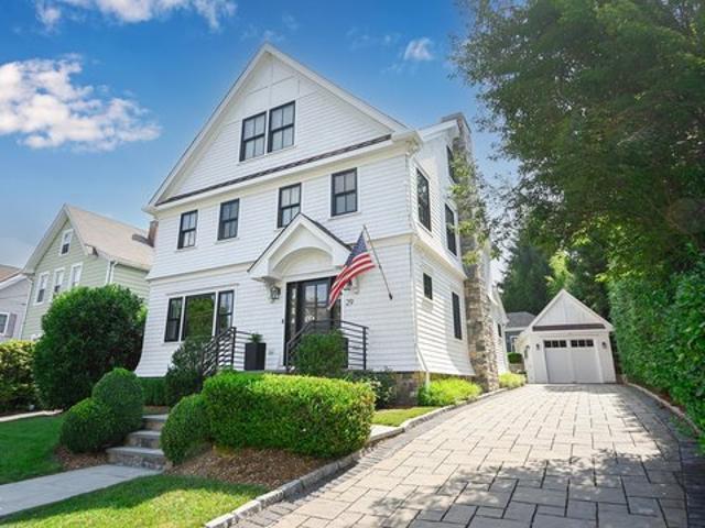 29 Orchard Pl, Greenwich, CT 06830
