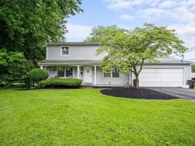 29 PACKET BOAT DR APT 31, FAIRPORT, NY 14450 Single Family Res.