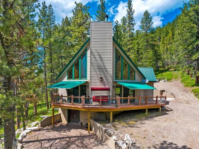 29 Pinetree Ln, Monarch, MT 59463