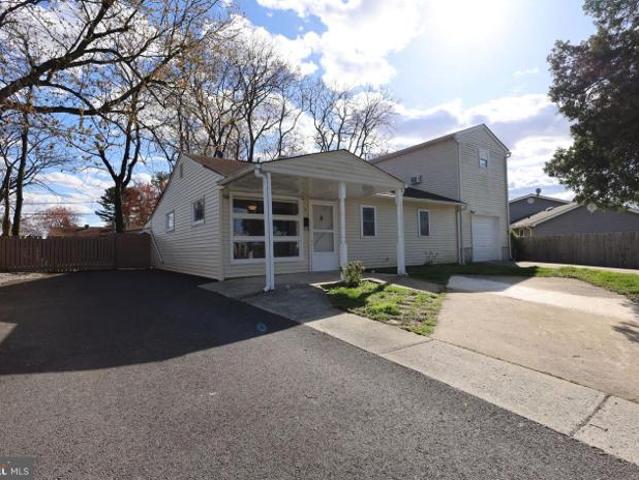 29 Pierson Pl, New Castle, DE 19720
