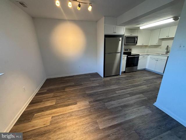 29 Poplar Street # D3
