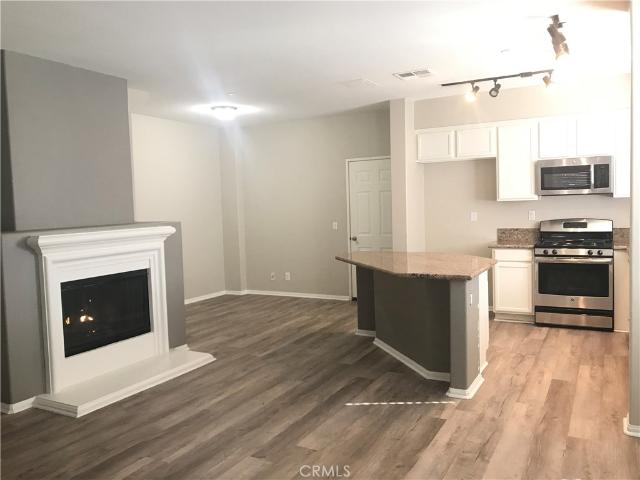 29 Quartz Lane