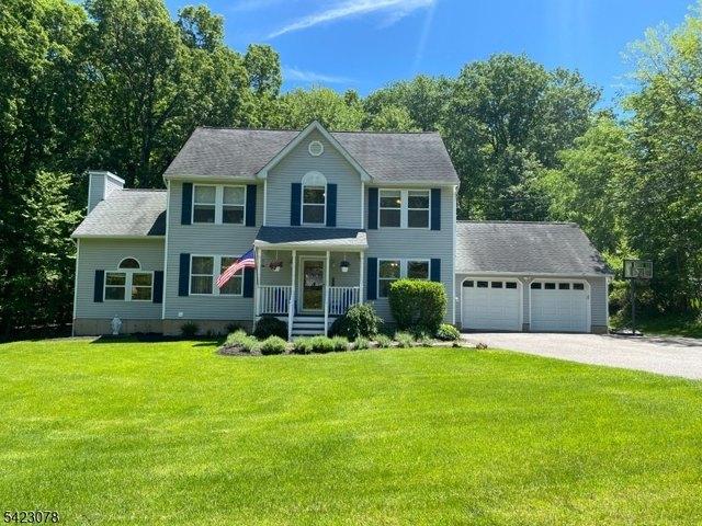 29 Quenby Mountain Rd, Liberty Township, NJ 07838