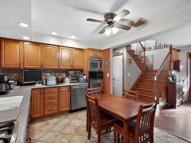 29 Ravenwood Boulevard
