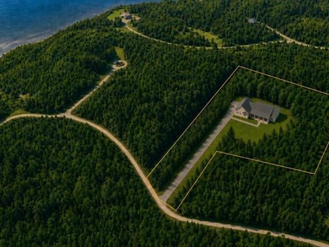 29 Reef Point Rd, Addison, ME 04606