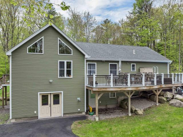 29 Reservoir Heights Rd, Plymouth, NH 03264 | MLS #5078