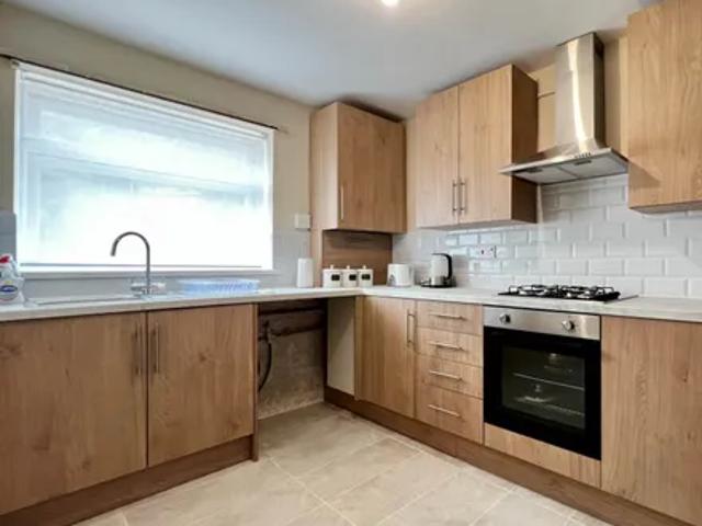 29 Richmond Street, London, E13 9AA, United Kingdom | 3 bed house for rent #166521379 | Rentberry