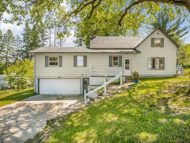 29 Riverside Dr, Long Prairie, MN 56347