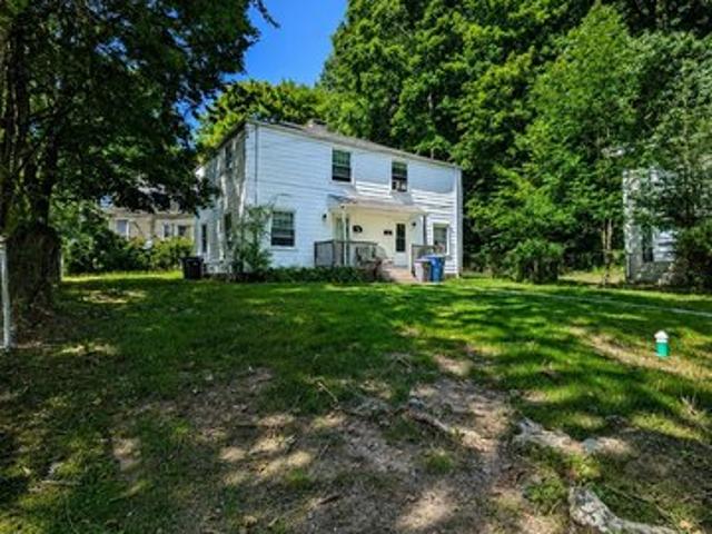 29 Rock Creek Rd, New Haven, CT 06515