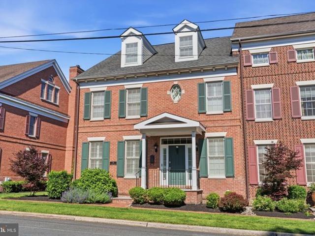 29 S Lincoln Ave, Newtown, PA 18940