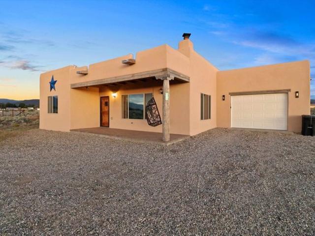 29 Sebastian, Ranchos de Taos, NM 87557
