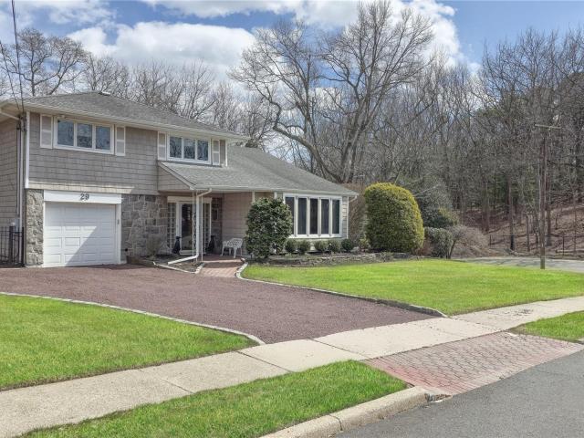 29 Serpentine Lane