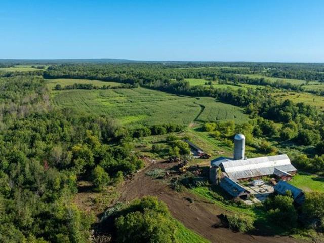 29 Station Hill Rd, Ellenburg Depot, NY 12935