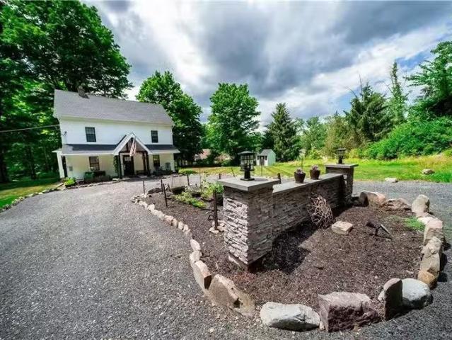 29 Summer Hill, Woodbury Town, NY 10917 658233084