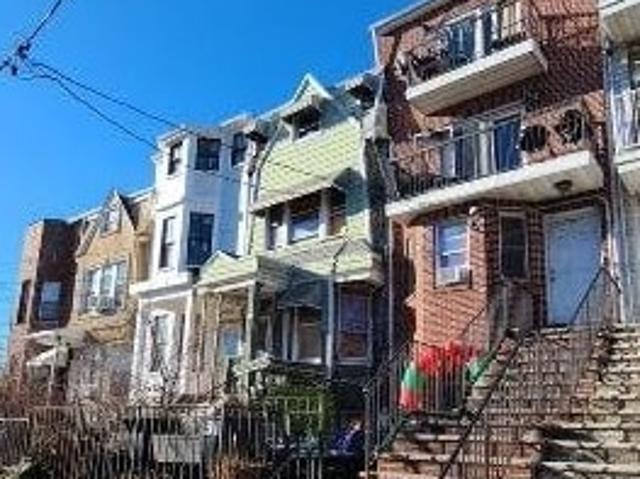 29 Summit Ave