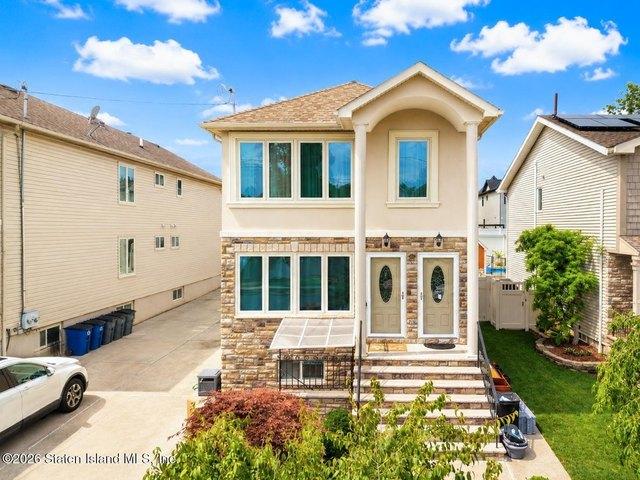 29 Summit Pl, Staten Island, NY 10312