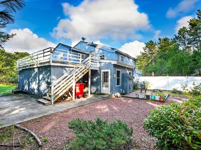 29 Surrey Ln # 29