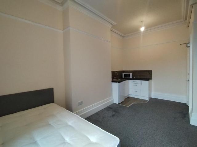 29a, Room 7, Ribblesdale Place