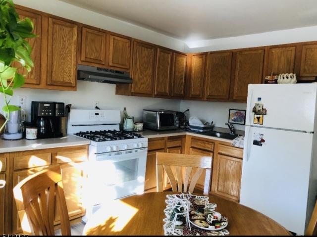 29d Paterson Ave # 39b