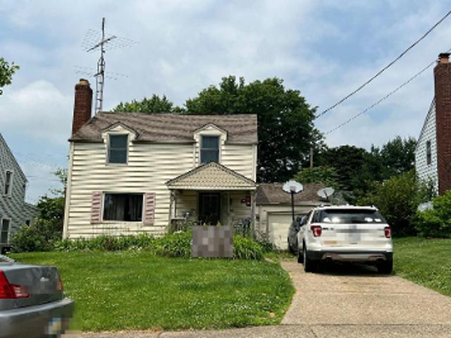 29th St NE