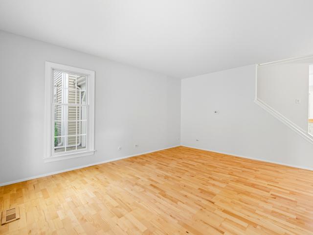 29W409 White Oak Drive