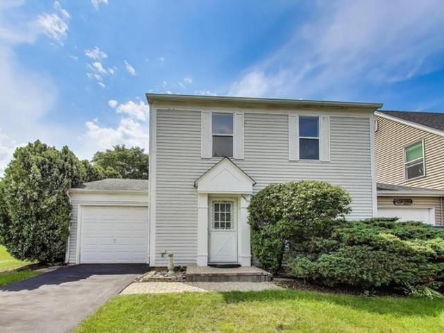 29W420 Tanglewood Ln, Warrenville, IL 60555