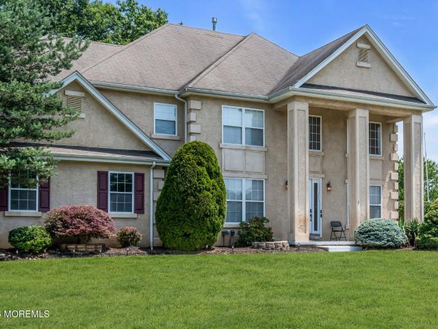 2 Muirwood Court