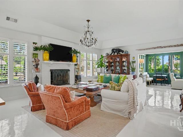 2 Mackay Lane