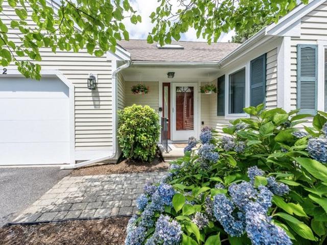 2 Mainsail Cir, Mashpee, MA 02649